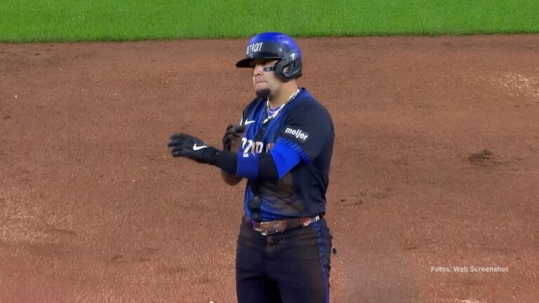 Javier Báez roza ciclo y rompe marca de Candy Maldonado